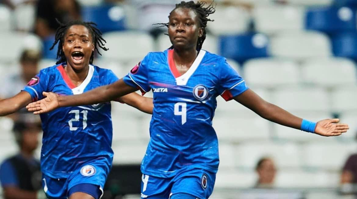 Concacaf W. Championship : Le but sur coup-franc direct de Sherly Jeudy ...